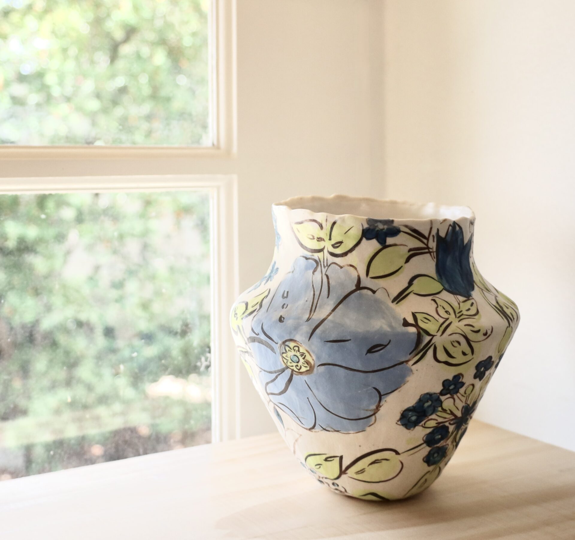 Phoebe’s hydrangea sheet vase large Michael Reid CLAY